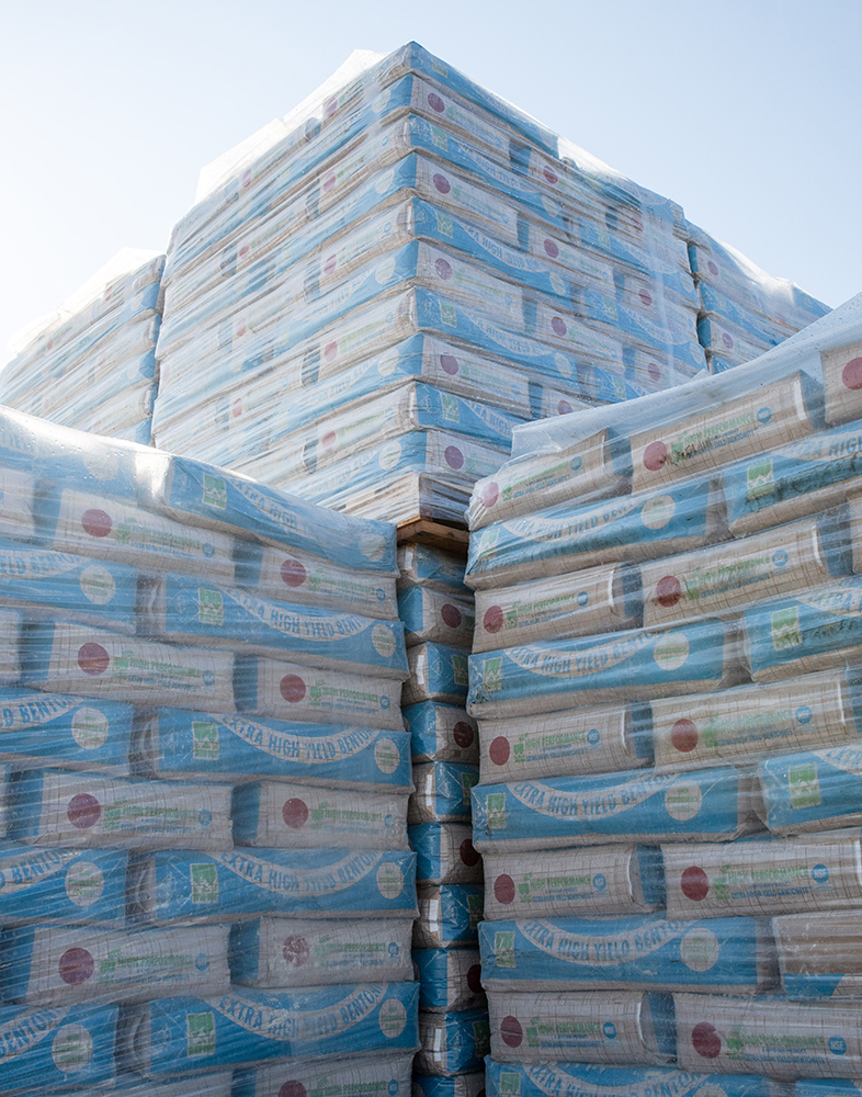 Bentonite for Drilling - Lubricate & Cool Cutting Tools